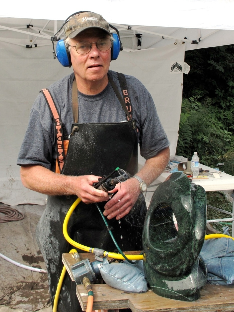 Working Wet and Carving in a Small Space - Northwest Stone Sculptors ...